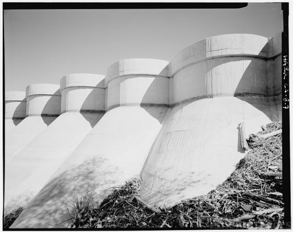 7. Detail view of reinforced concrete arch-rings...