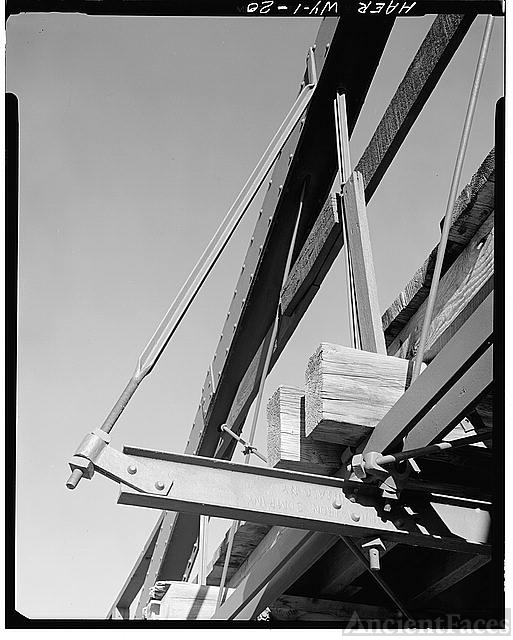 20. Lateral bracing for truss. - North Platte River...