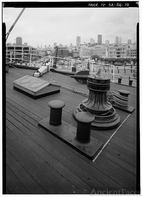 14. Forecastle deck capstan and bitts. - Ship BALCLUTHA,...