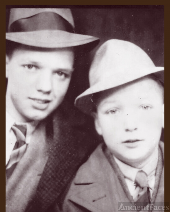 Philip K Biddle (1923 - 2005) - Waynetown, IN | 1 Memory, 1 Follower, Ethnicity & Family History