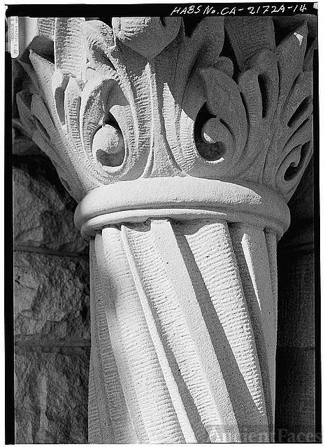 14. CLOSE DETAIL OF PART OF COLUMN SHAFT AND CAPITAL
