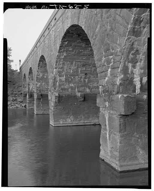 3/4 VIEW OF ARCH DETAILS, FROM W. - Possum Kingdom Stone...