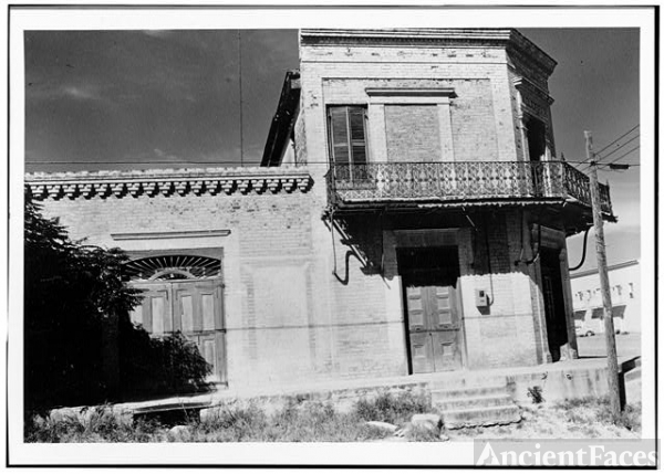 6. Historic American Buildings Survey, W. Eugene George,...