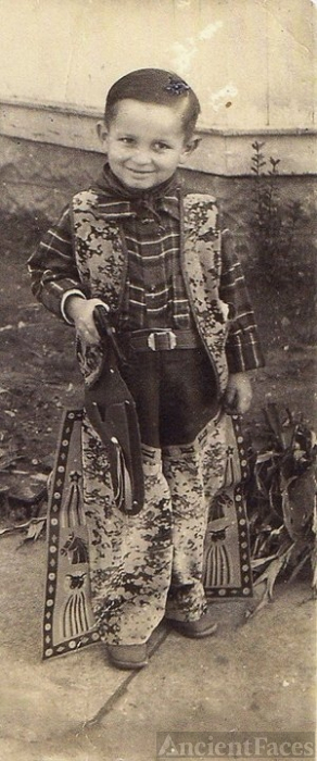 Maurice Lewis Sr.