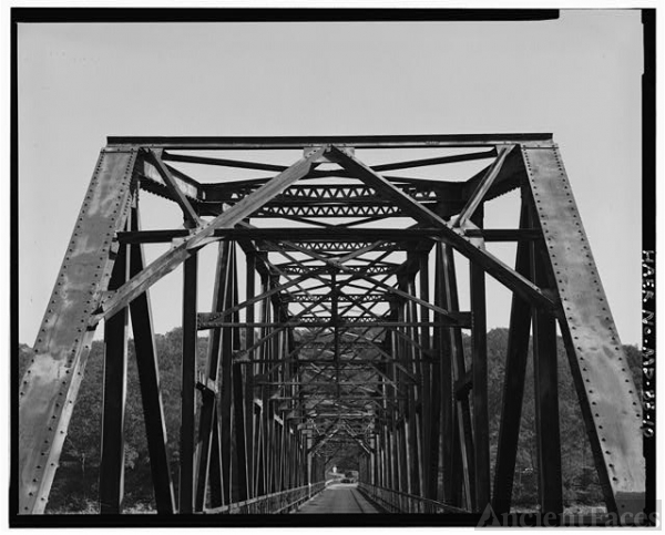 10. DETAIL, PORTAL BRACING AND LATERAL BRACING THROUGH...