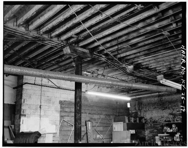 19. DETAIL VIEW OF CEILING AND COLUMN, FIRST FLOOR,...