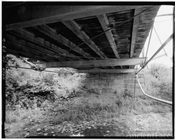 6. VIEW UNDERNEATH BRIDGE, SHOWING DECK BEAMS, STRINGERS...