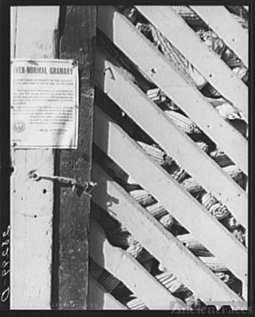 Ever-normal granary seal on corn crib. Grundy County, Iowa