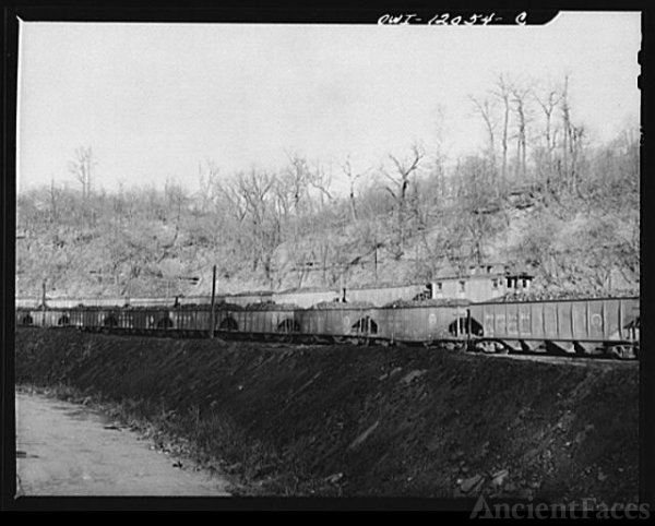 Pittsburgh, Pennsylvania (vicinity). Champion no. 1 coal... Pittsburgh, Pennsylvania (vicinity). Champion no. 1 coal...