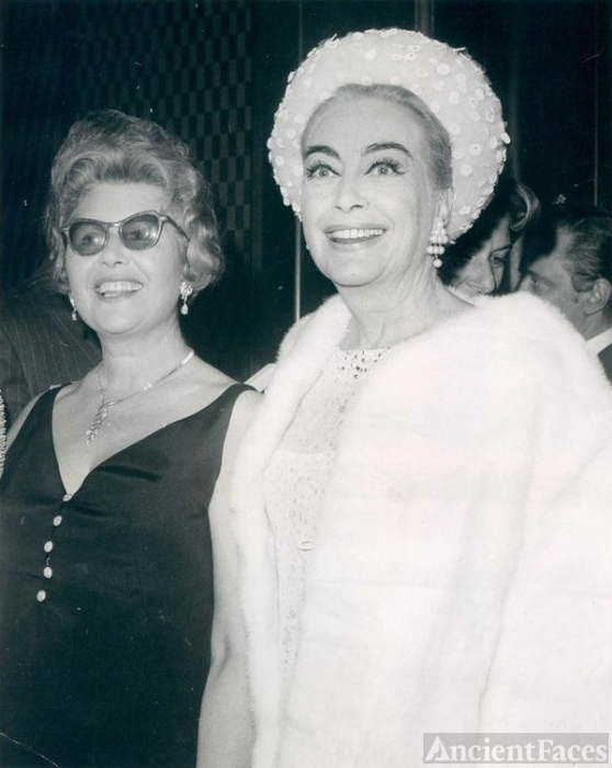 Sheilah Graham and Joan Crawford