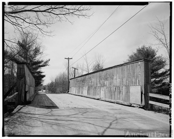 3. VIEW WEST, EAST APPROACH - Meeting House Bridge,...