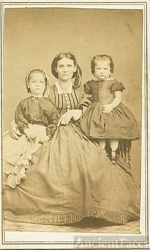 Mary Yost and Daughters of Dundee, New York