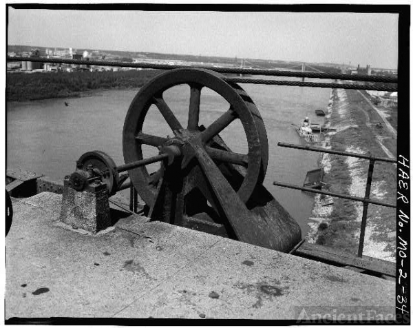 34. HANGAR SHEAVE - Armour, Swift, Burlington Bridge,...