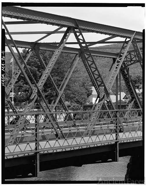 4. Detail of typical truss configuration, southwest truss...
