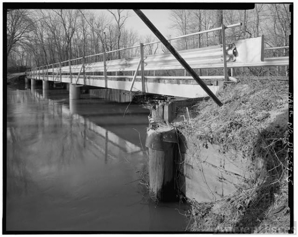 5. SOUTHWEST ELEVATION, LOOKING NORTH - Carter's Bridge,...