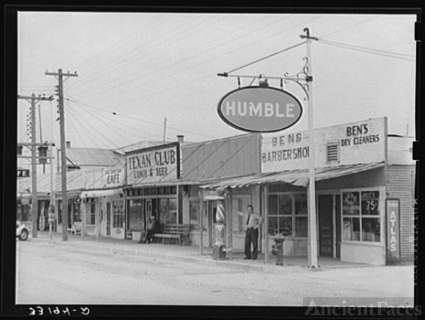 Street scene. Crane, Texas