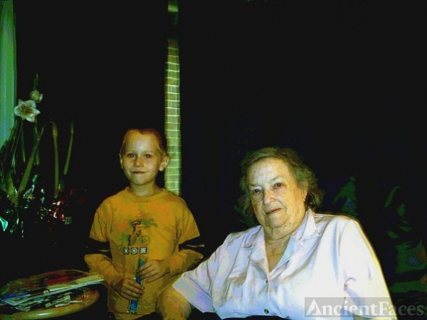 Betty Chole Williams Montague