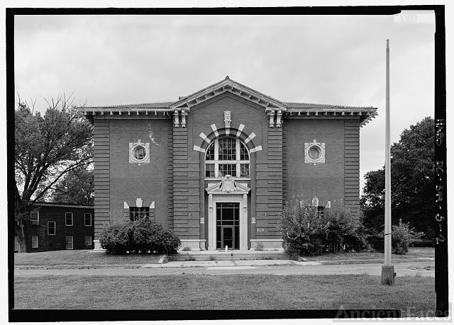 South elevation - St. Elizabeths Hospital, Hitchcock...