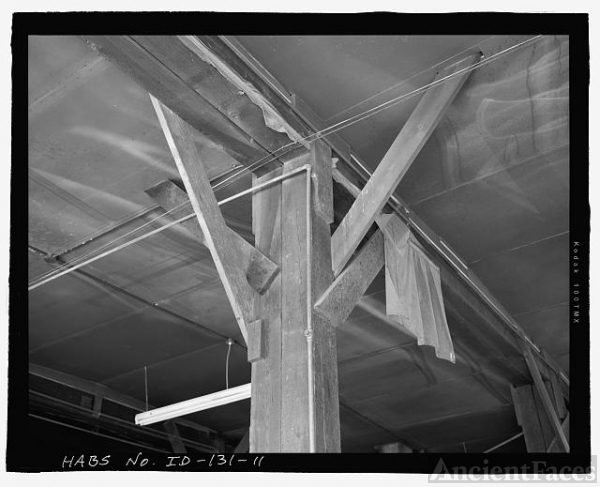AFRD WAREHOUSE, INTERIOR DETAIL OF RAFTER SUPPORT POST...
