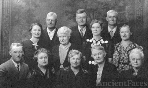 Puetz Siblings 1938