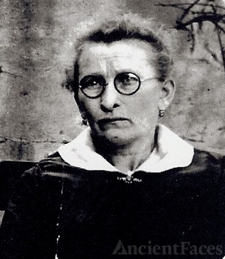 Elizabeth Kreutz