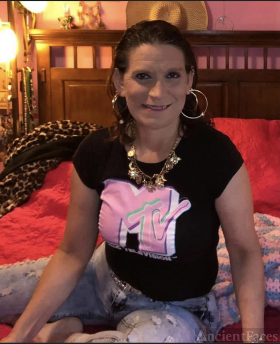 Barbara Dianna (Brewer) (born 1967) - Marietta, OK | 50 Memories, 7 Family Members, 3 Followers