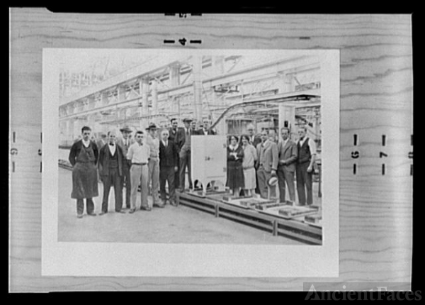 The first refrigerator. First electric refrigerator...