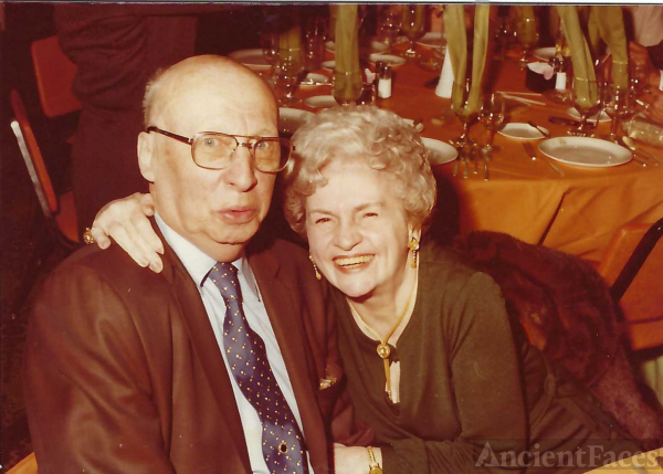 Catherine Elizabeth "Moran" and Peter "Scotty" Bloomer