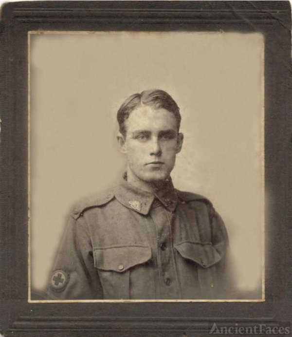 Man in Red Cross uniform WW1