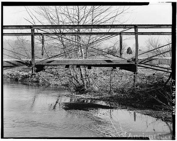 7. CENTER PANEL OF BOTTOM CHORD. - Weaver Road Bridge,...