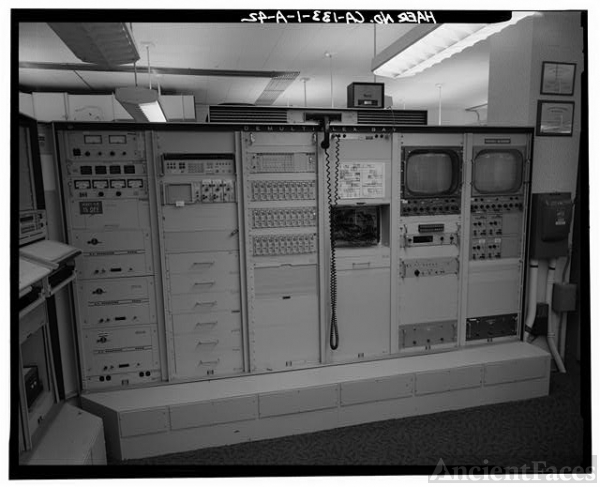 42. VIEW OF DEMULTIPLEX BAY OF TELEMETRY CHECKOUT SYSTEM....
