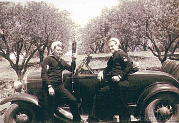 WWII Navy Buddies and Lifelong Friends