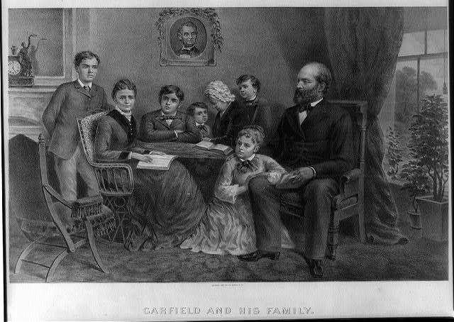 Garfield and his family