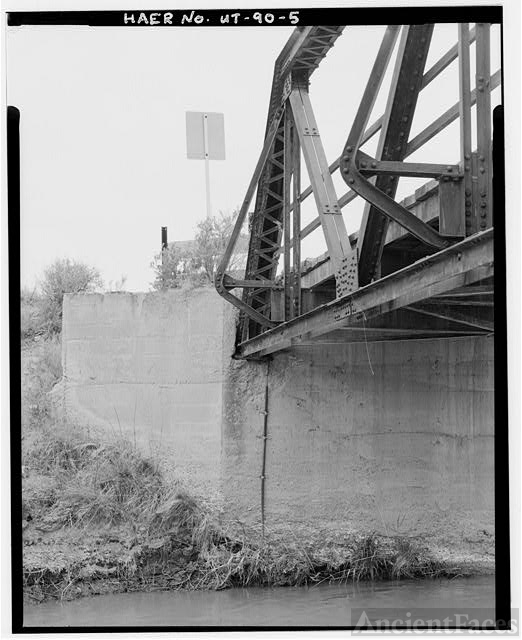 5. UNDER BRIDGE - BRIDGE TO ABUTMENT - NORTH TO SOUTH