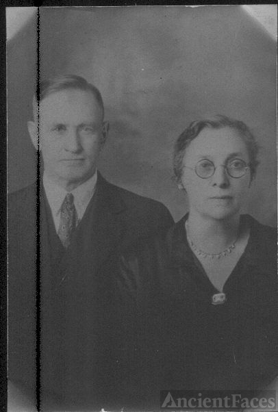Edward and Victoria Jane Rambo Guinsler