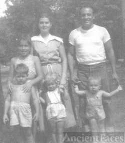 Stanley Cochran Famiy, 1952