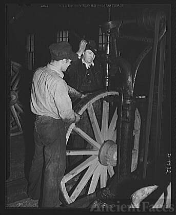 Production. Wagon wheels. Wagon wheels in the making....