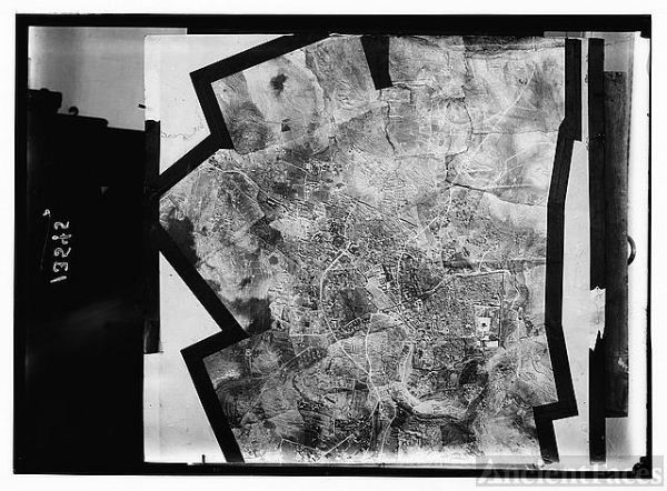 Air mosaic (plan) or map of Jerusalem & surroundings