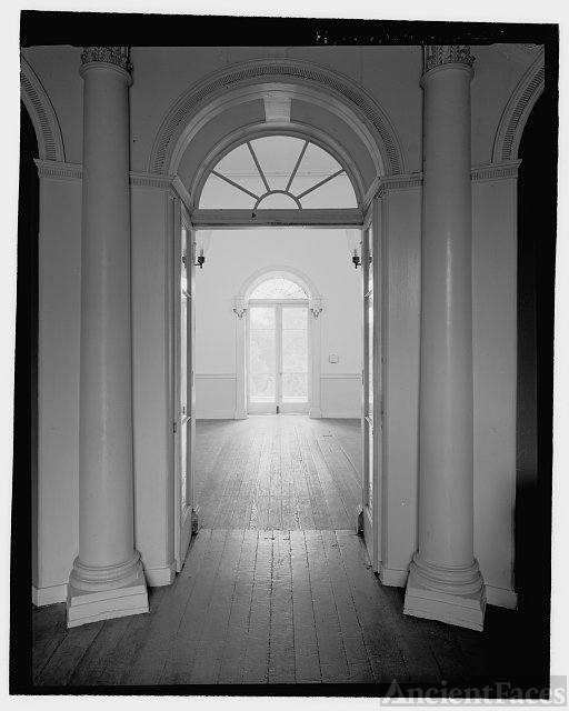 INTERIOR VIEW, VESTIBULE LOOKING SOUTH INTO THE SALOON