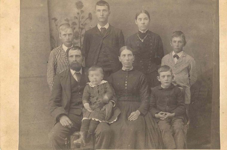 Sinking Springs, OH Family