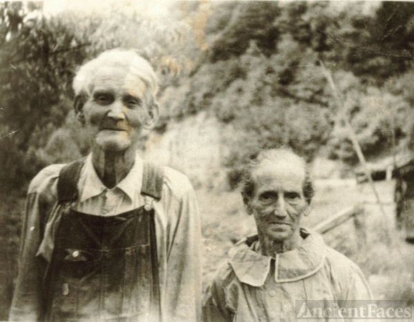 Emsley & Harriet (Lester) Morgan, WV