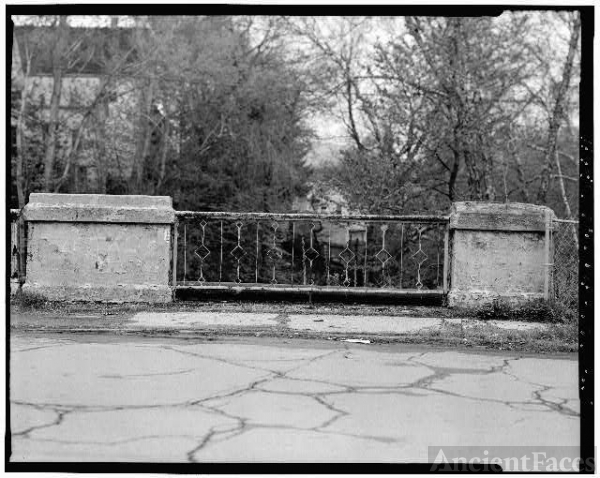 15. DETAIL VIEW OF PARAPET RAILING ABOVE WINGWALL WITH...