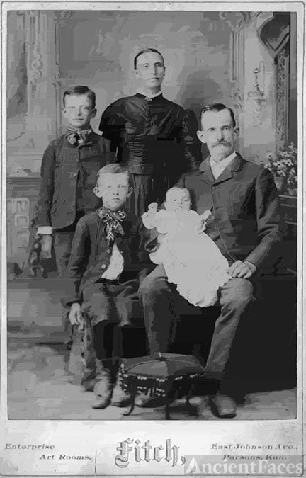 John Davis Family, KS 1900