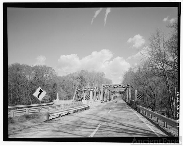 1. VIEW NORTH, BRIDGE NO. 1936 ON THE LEFT, AND BRIDGE...