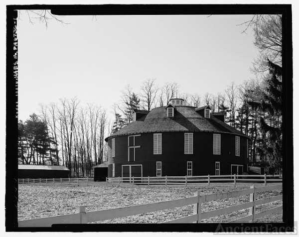 PERSPECTIVE VIEW OF CALVIN NEFF ROUND BARN, BUILT 1910.