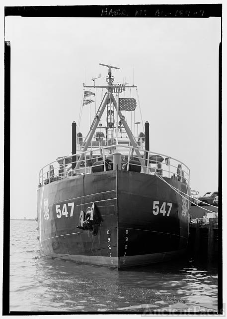 7. AT DOCK, BOW ELEVATION. - U.S. Coast Guard Cutter...