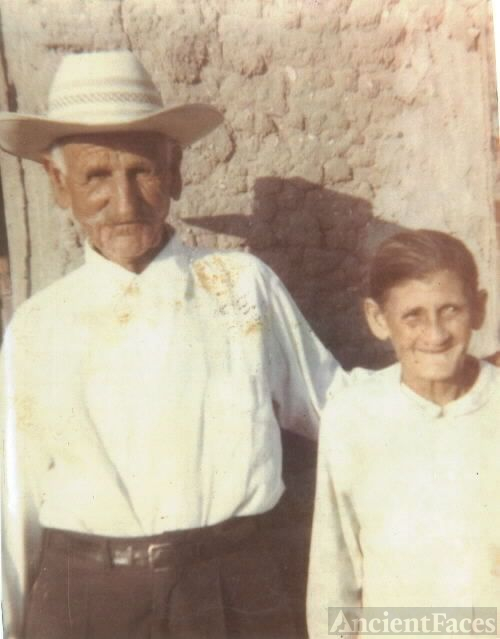 Andrea Chapa Campos (born 1899) - Biography and Family Tree | 1 Memory ...