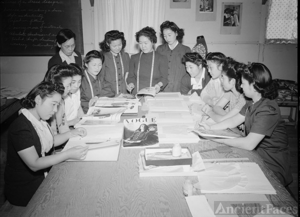 Manzanar Relocation Camp - Fashion and Design School