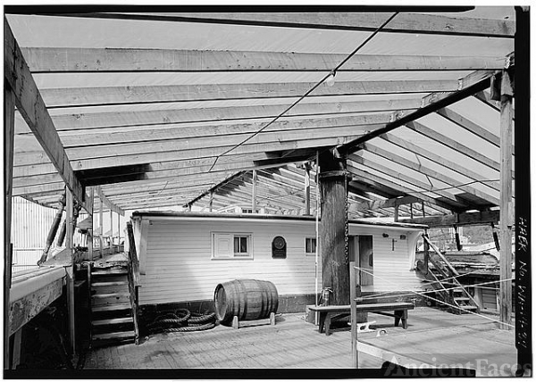 37. Forward side of cabin, on main deck - Schooner...