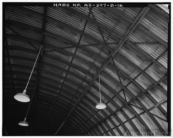 16. Detail showing cross bracing at east end, T-18